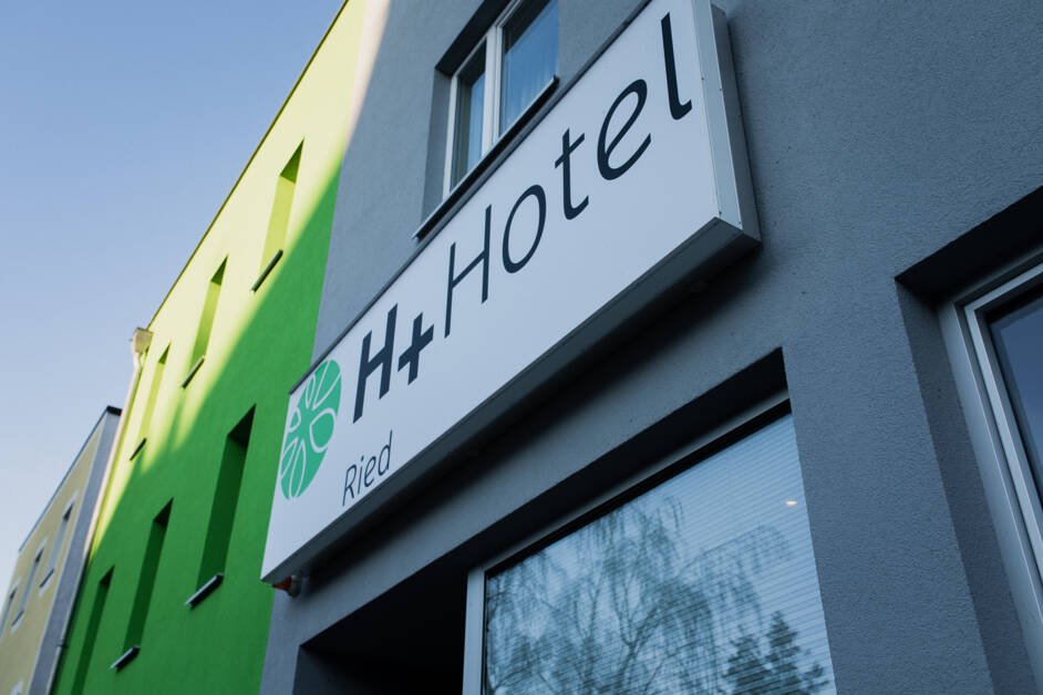 Hotel Ried| best price guarantee | by H-Hotels.com