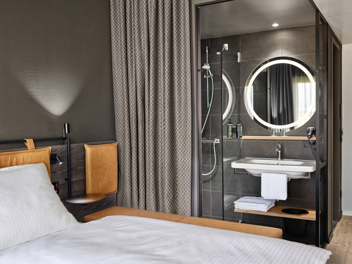 Verwunderlich Hotel Saarbrücken 5 Sterne Bilder
